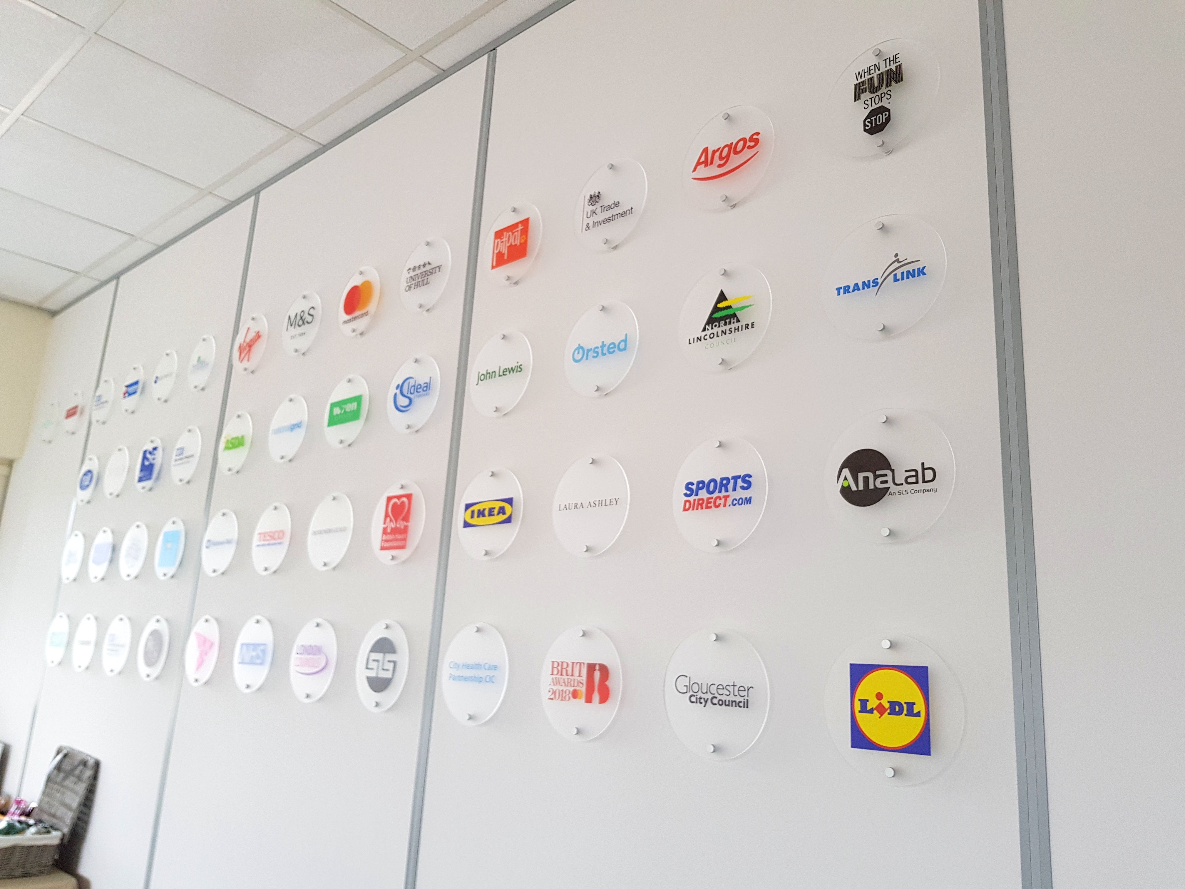 Frosted Acrylic Plaques for Software Developers StyleTec | Viro Display UK